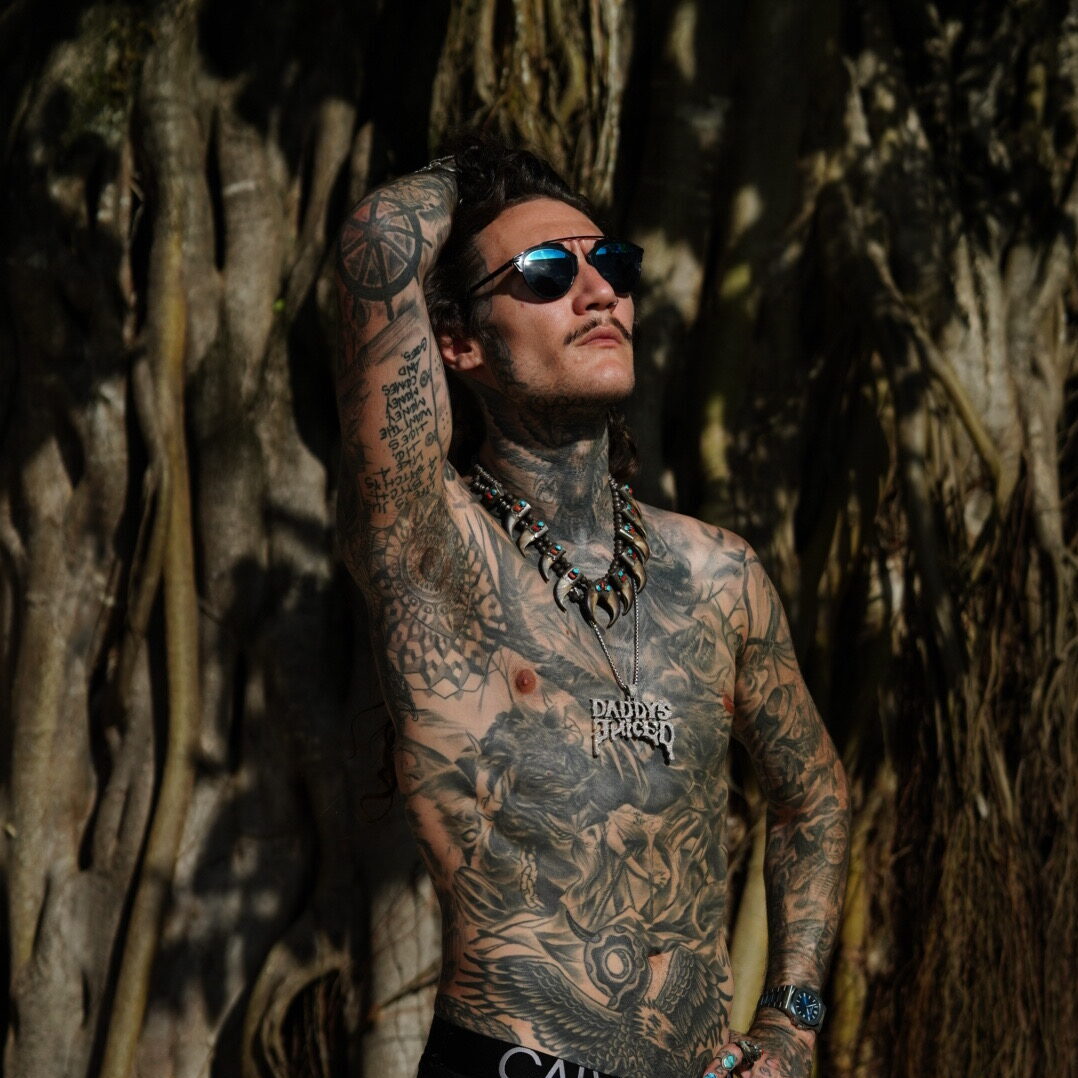 Las Vegas - Alluring Intros and Arrangements